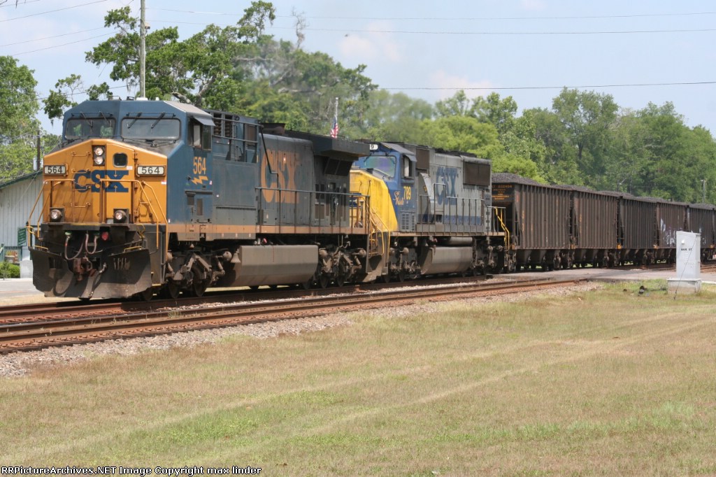 CSX 564